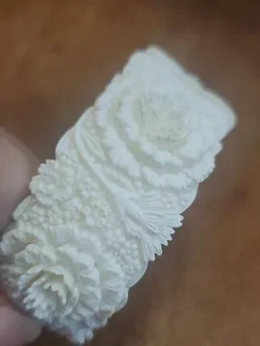 Unbranded | Jewelry | Bracelet Vintage Wedding Cake Floral White ...
